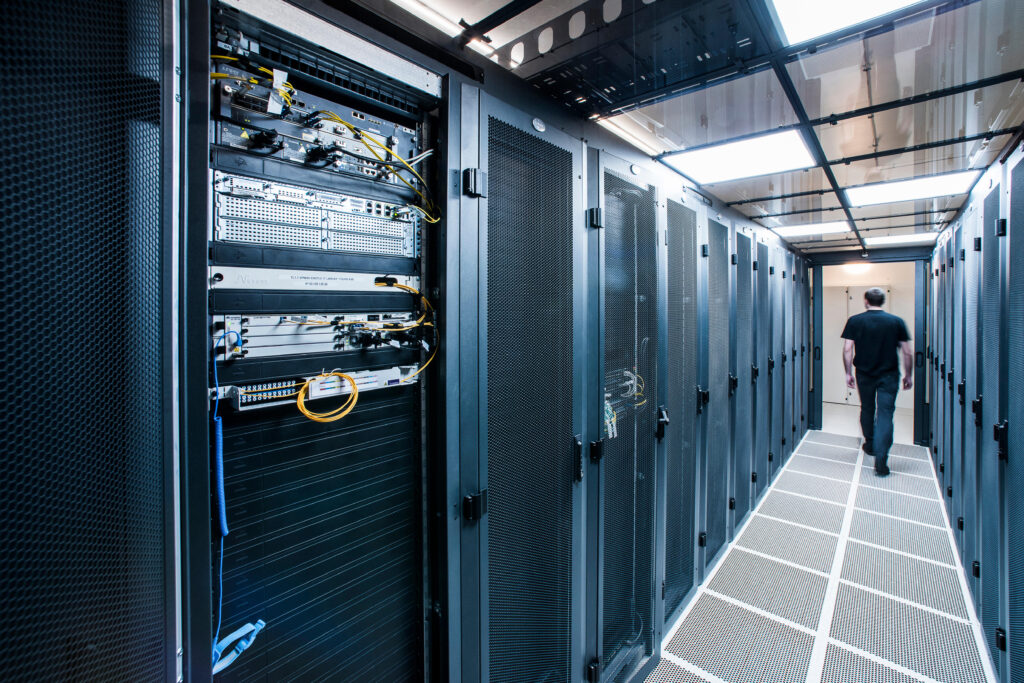 Server Rack Sizes: The Complete Guide to Standard, Custom, and ...